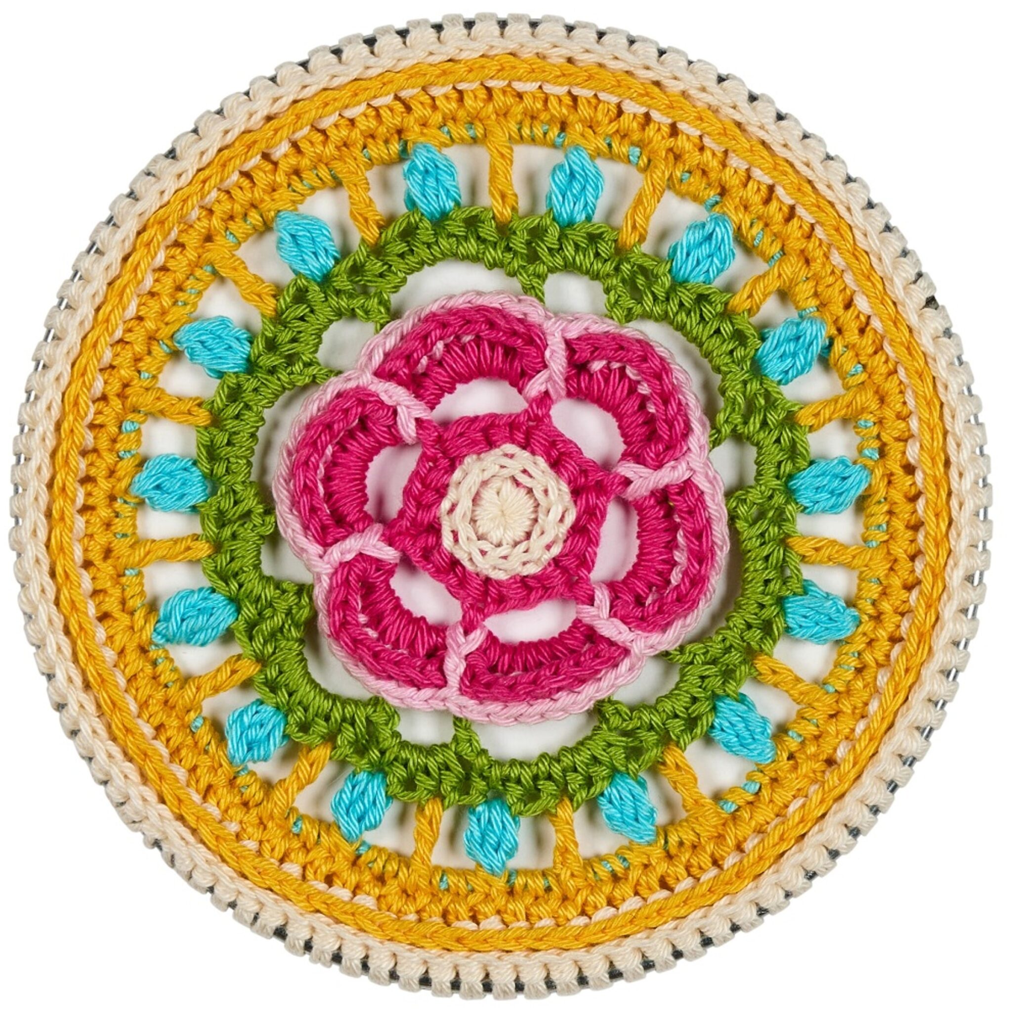 Mix and Match Mandalas CAL – Small Mandala III – It's all in a Nutshell ...